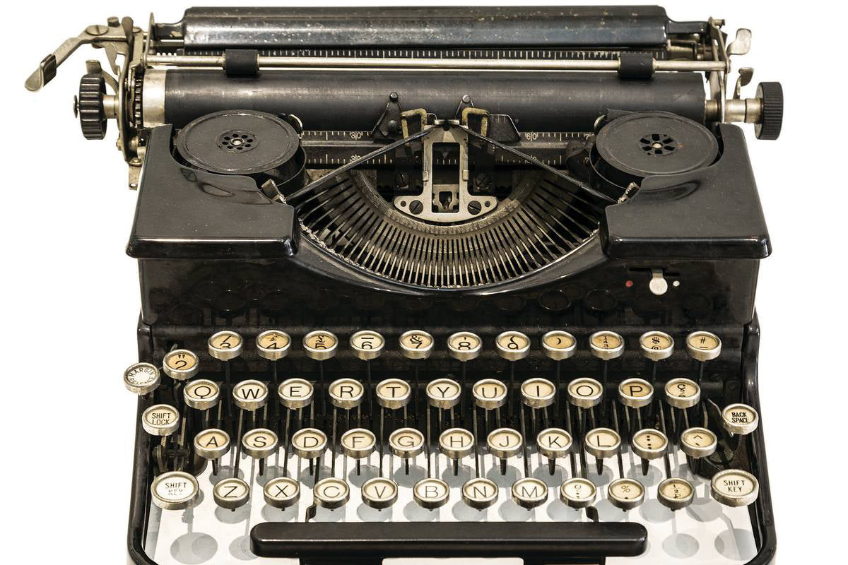Typewriters vs. AI: What's the Future of Technology in Law Firms? – CI-PHER